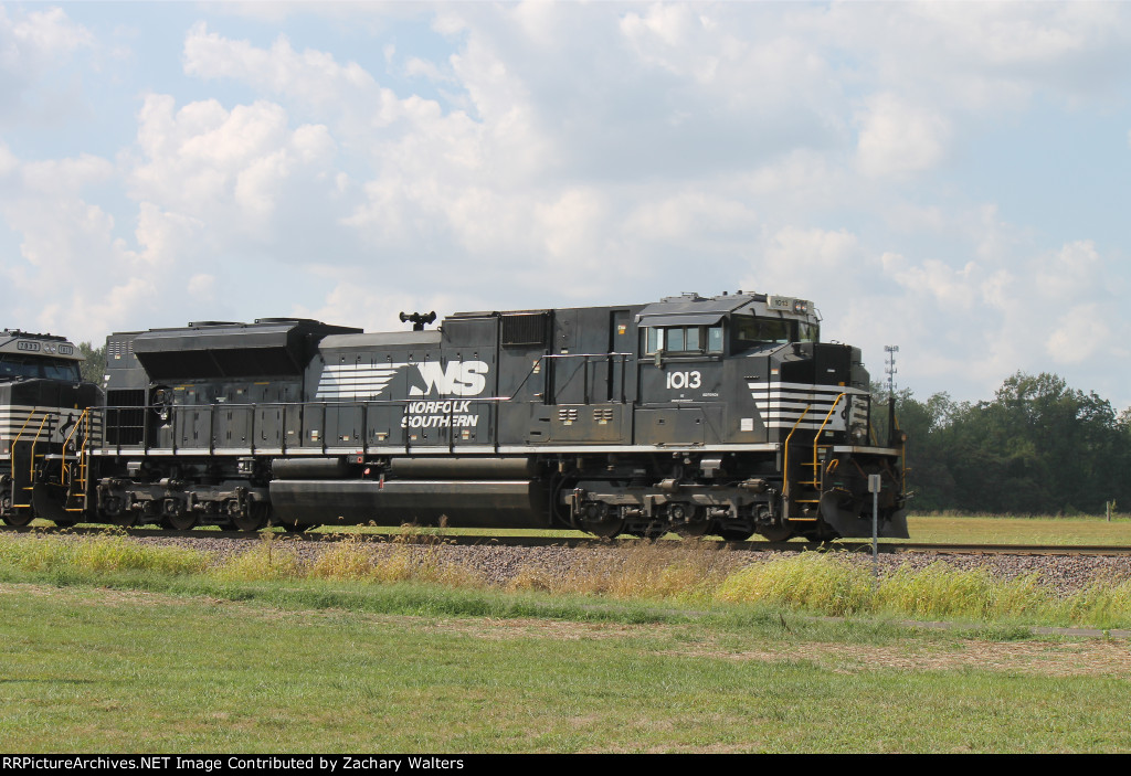 NS 1013
